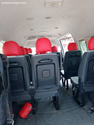 petites annonces - Toyota - Location MIni BUS TOYOTA HIACE High roof
